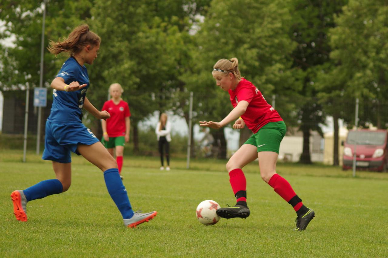 FC Elva U17 tüdrukud võtsid mängu teisel poolajal ennast kokku ja ...